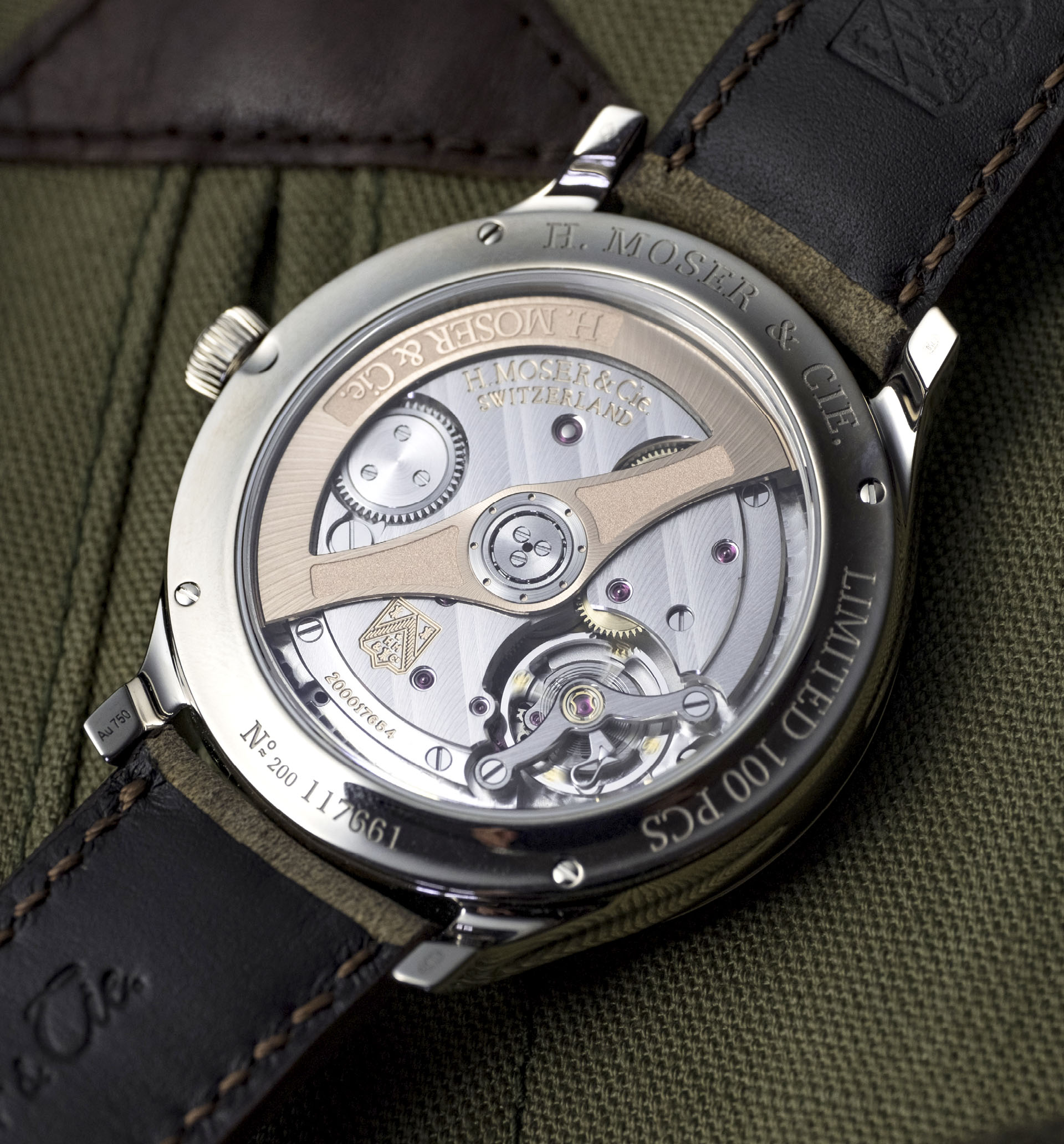 H. Moser & Cie. - Endeavour Flying Hours - White Gold and Cosmic Green ...