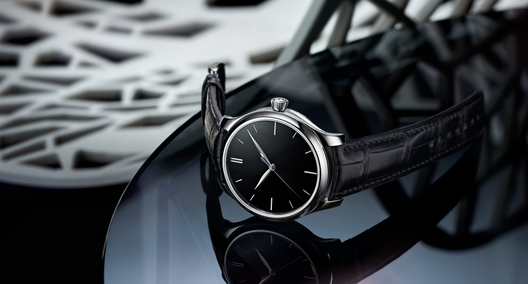 Endeavour Centre Seconds Vantablack - H. Moser & Cie.