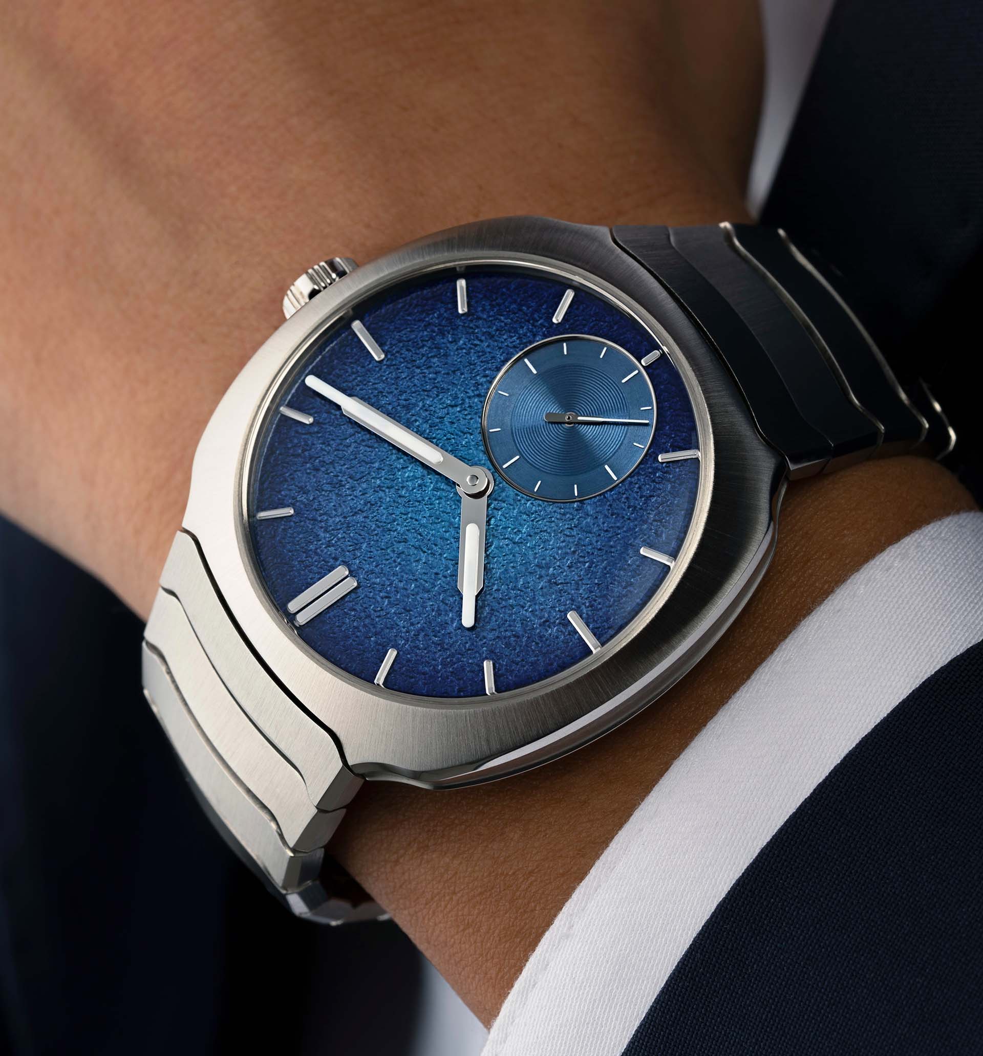 Streamliner Small Seconds Blue Enamel - H. Moser & Cie.
